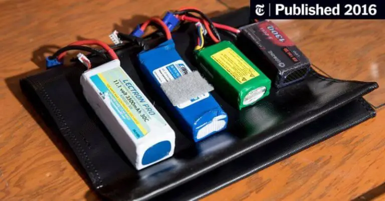 How Many Watts in a Cell Phone Battery? (Phone Charger Wattage ...